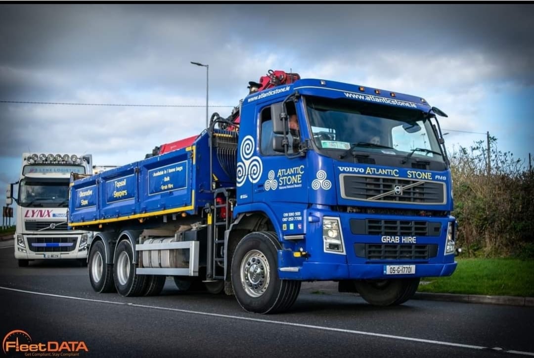 Book a Grab Lorry in Galway: Grab Hire, Stone/Topsoil ++ Delivery